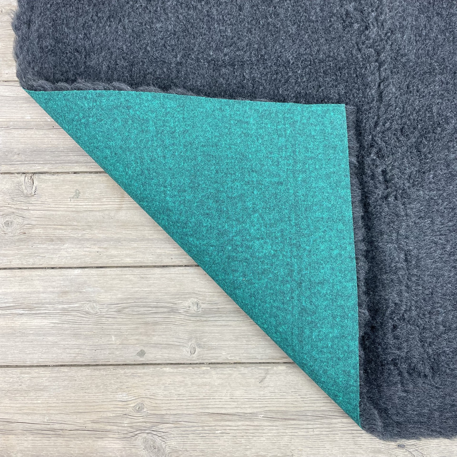 Traditional Charcoal Vet Bedding roll whelping fleece dog puppy pro bed ...